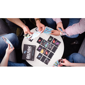 Selfish - Space edition - Card & Dice Games-Strategy : The Games Shop ...